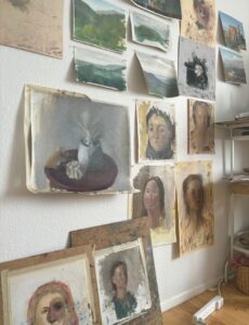 Becoming a More Fluid Artist: The Practice of Making Many Starts